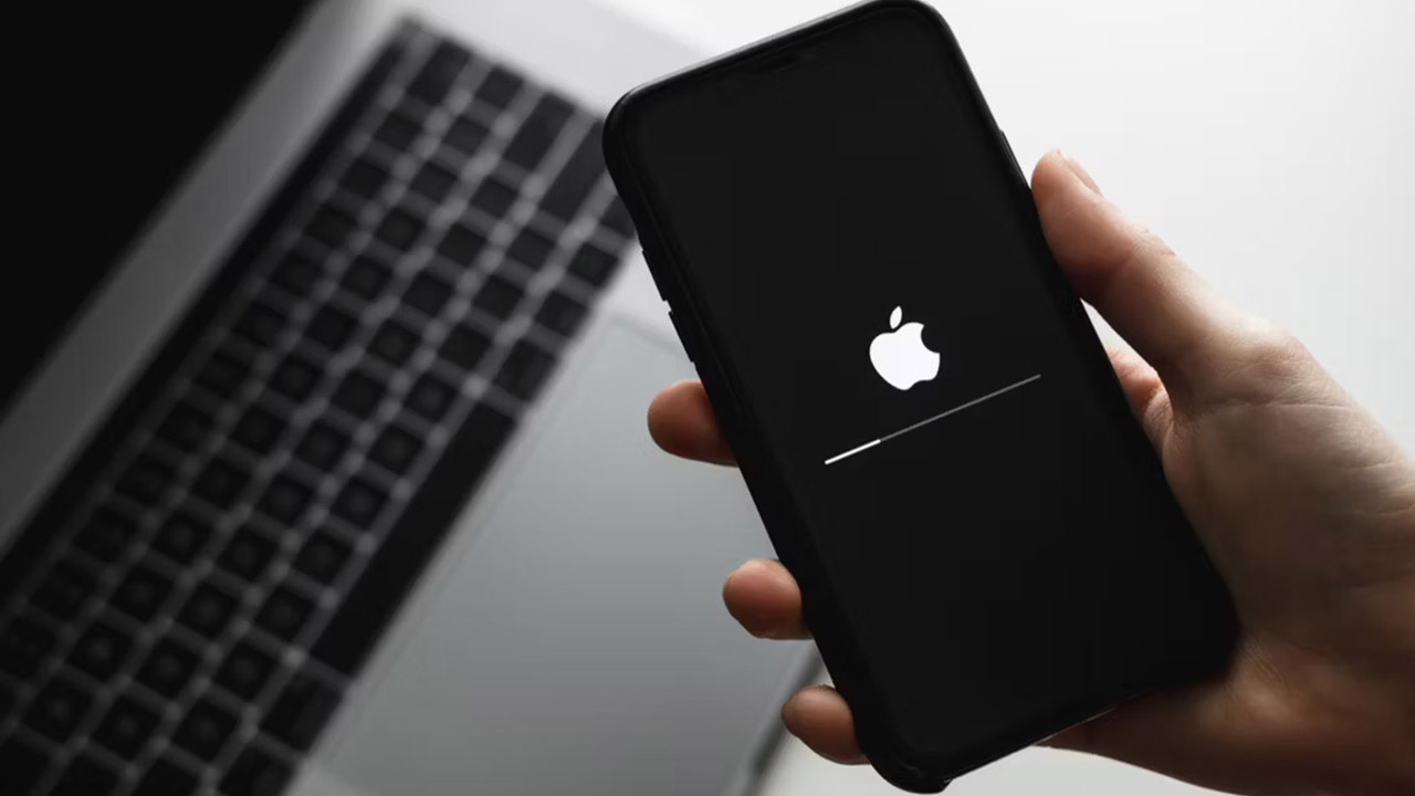 How To Update iPhone To Latest IOS 15, 16, And 17 In Easy Steps - HIGH